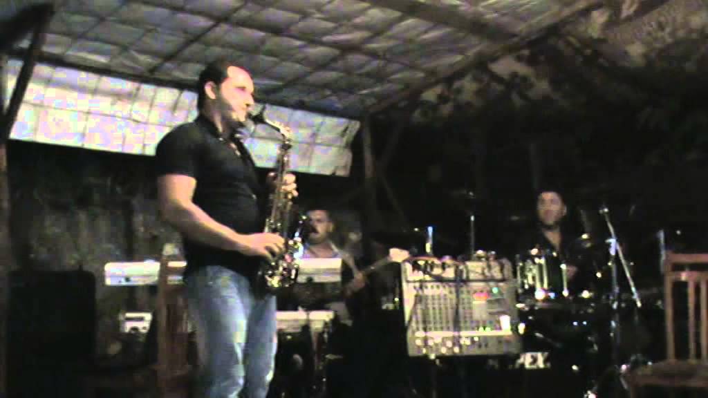 ORKESTRALE ERJON DAKA (FLORIAN SULA) - YouTube