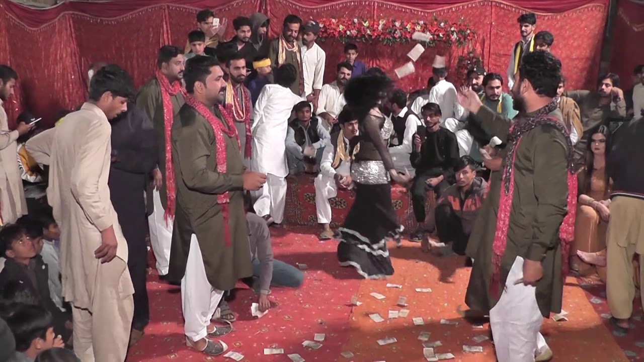 Tak ve Tak ve patla ae lak ve Mehndi Imran mehar with Kashi1622&zaibi ...