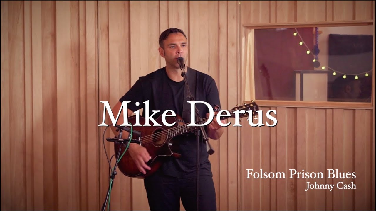 Mike Derus Live Cover Montage - YouTube