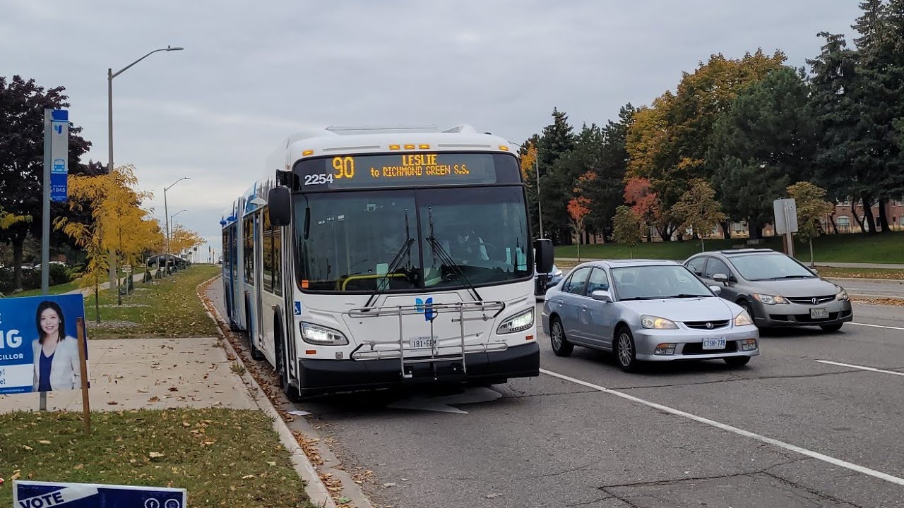 (Recently Delivered) YRT 2022 New Flyer XD60 2254, 90 Leslie to ...
