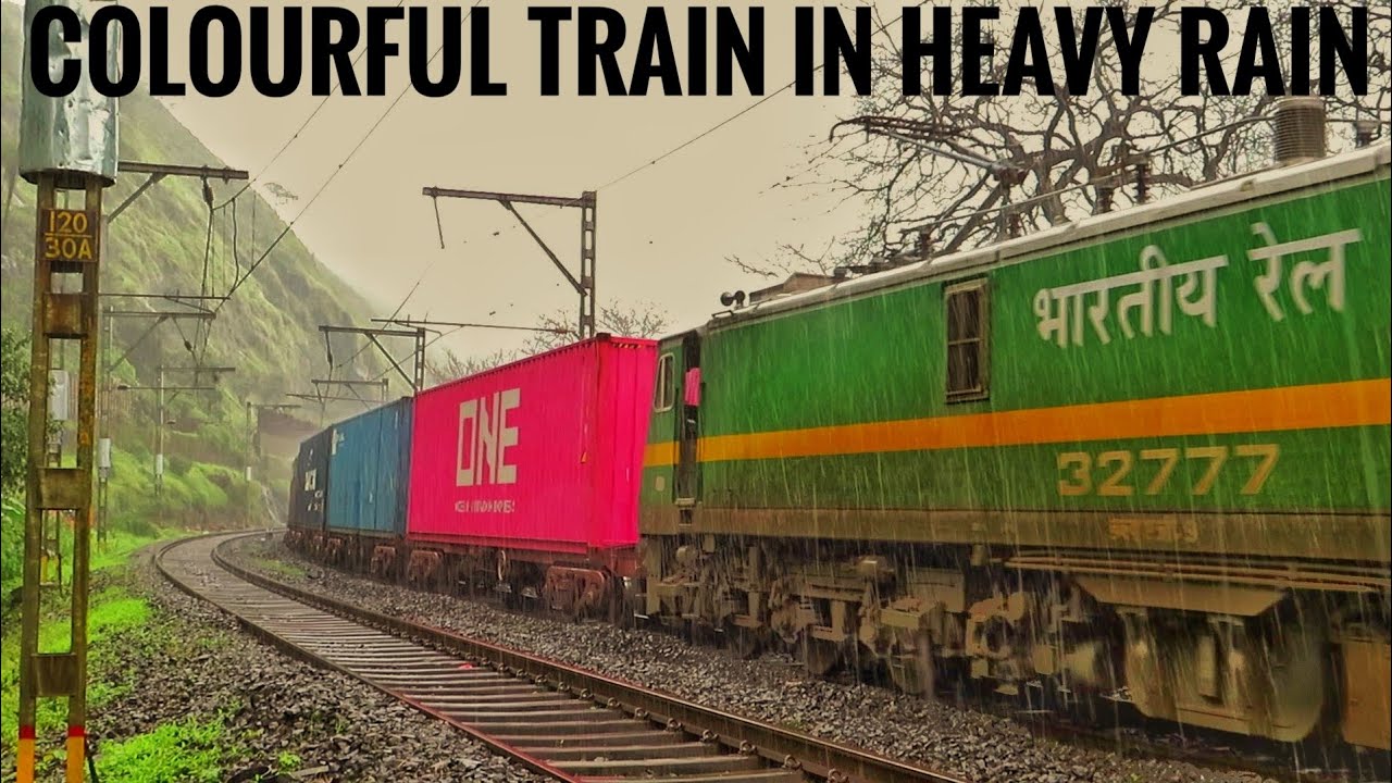 COLOURFUL TRAIN IN HEAVY RAIN : CONTAINER FREIGHT WITH 4 ENGINES ...