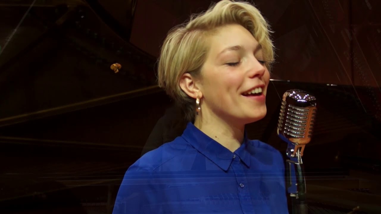 Hannah Silberbach "So nah" - YouTube