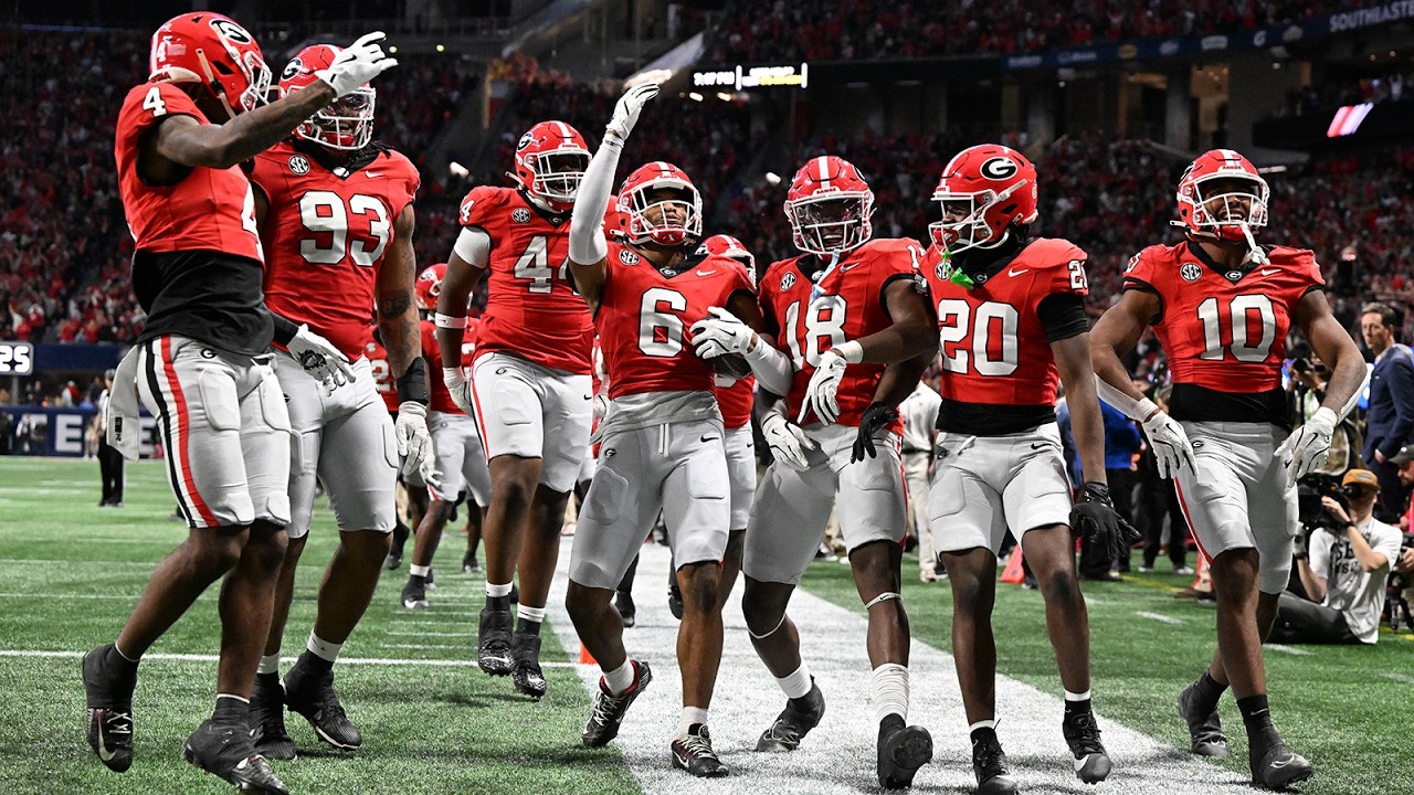 Riding Home: Dawgs Won't Die | UGA Gets Bye to Sugar Bowl - YouTube