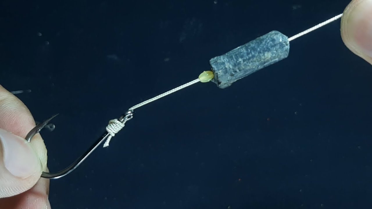 The most basic fishing knot, hook stoper and sinker - YouTube