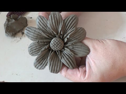 DIY Craft Easy - How to make a clay daisy flower
