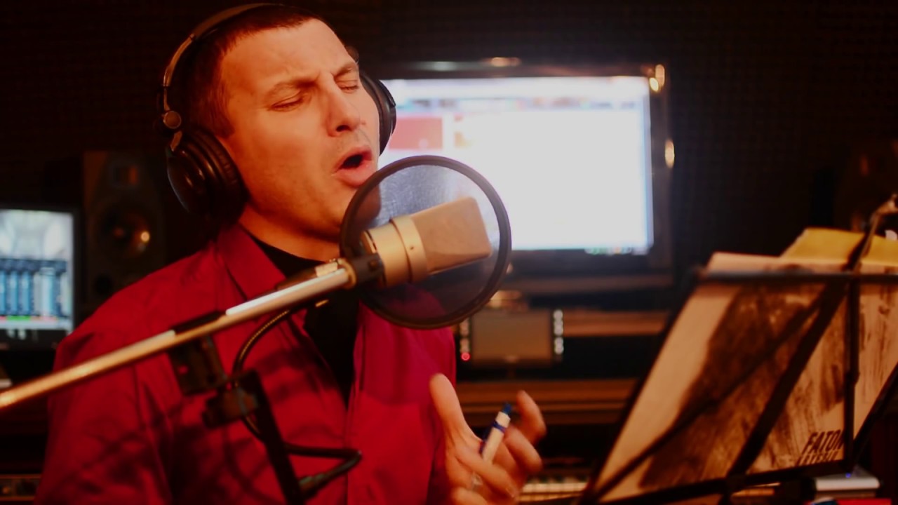 52covers l Hysni Klinaku Rrjedh ne kenge e ligjerime - YouTube