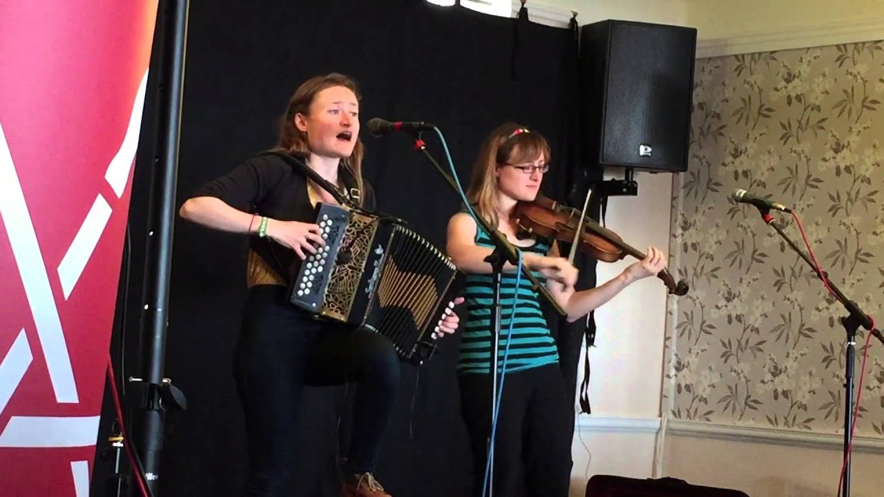 Askew Sisters - Maid on the Shore - YouTube