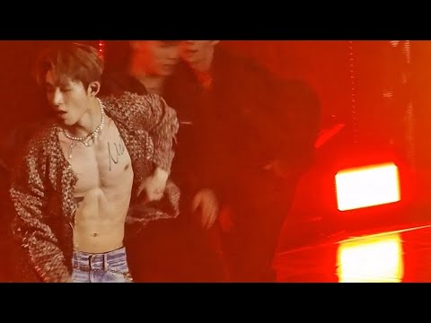 B.I 비아이 in Seoul Keep me up l Kim Hanbin 김한빈 Night Show Concert 2022 | full fancam 직캠 - YouTube