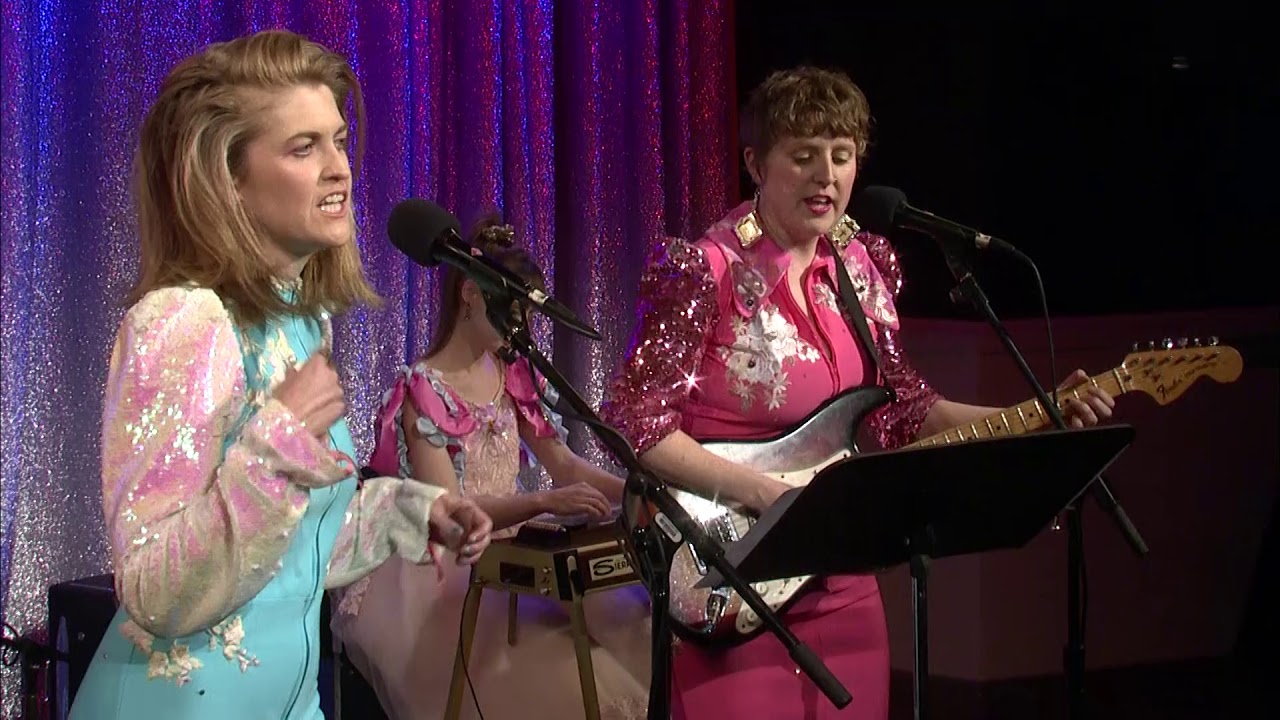 Erin Markey: 'Wet Food' - YouTube