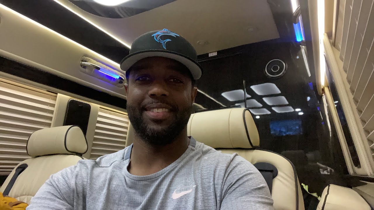 Live Chat | Men vs Women and vice versa! - YouTube