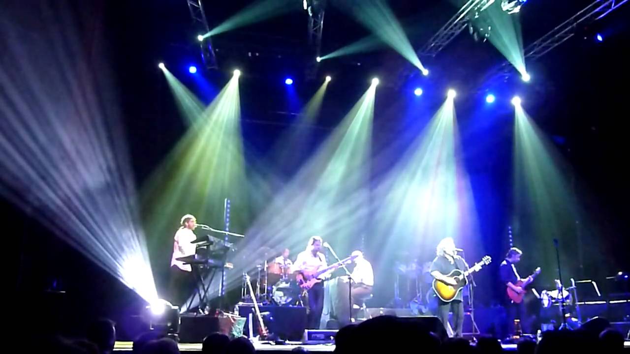 Martin Levac & Ronnie Caryl - Another Day in Paradise - YouTube