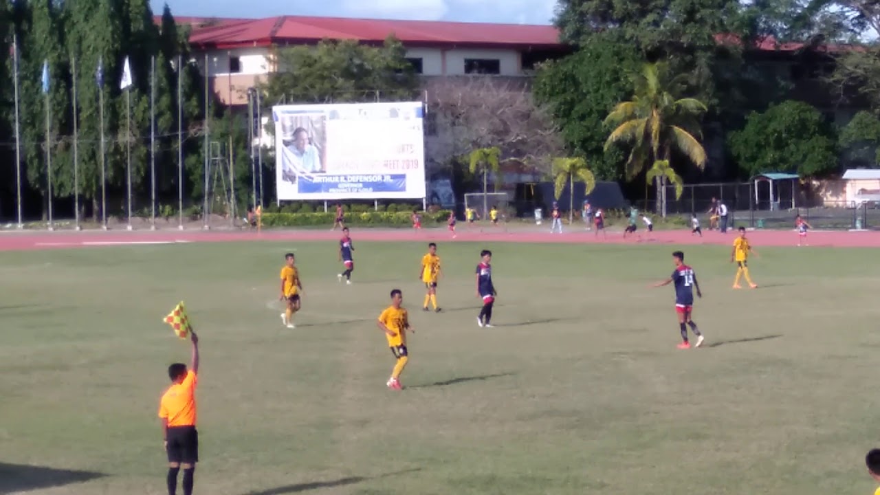 ISSC MEET 2019 - 4x100m relay Elem.Boys - YouTube