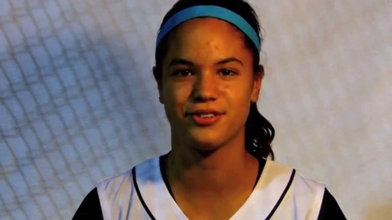 Akadema Elite "Get To Know..." - Gabriella Caccamo - YouTube