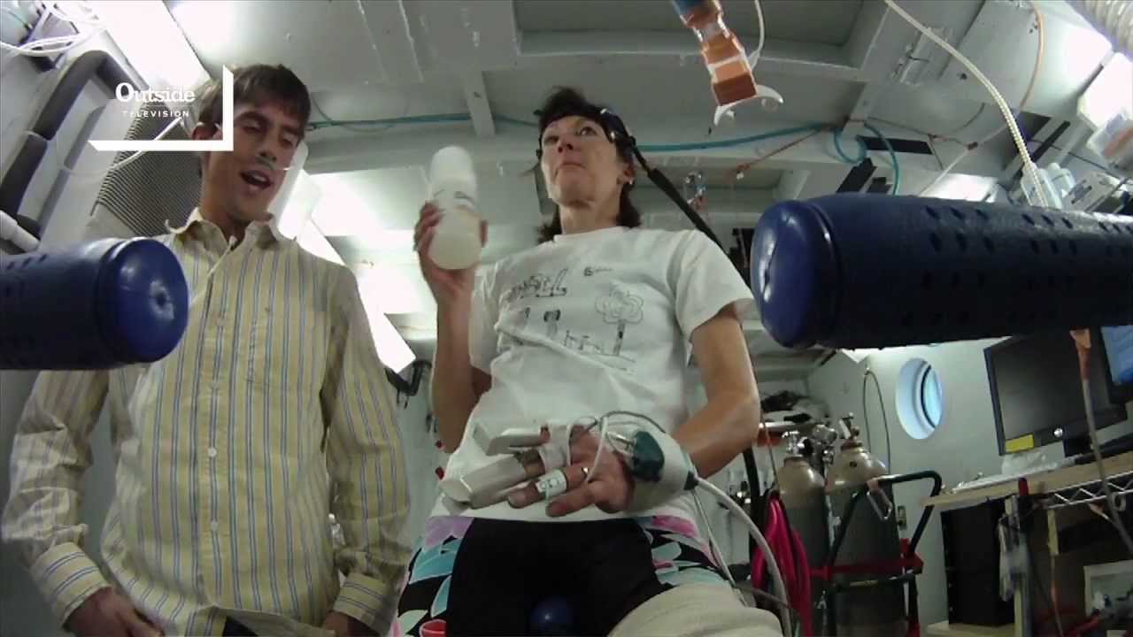 High Altitude Chamber at the Altitude Research Center - The Buzz - YouTube