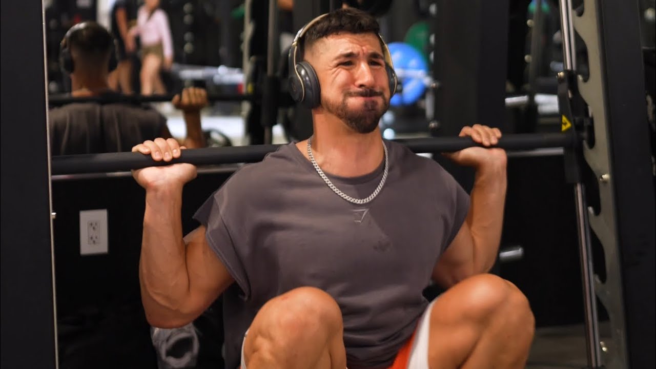 3 Quad Exercises to Build Massive Leg Muscles - YouTube