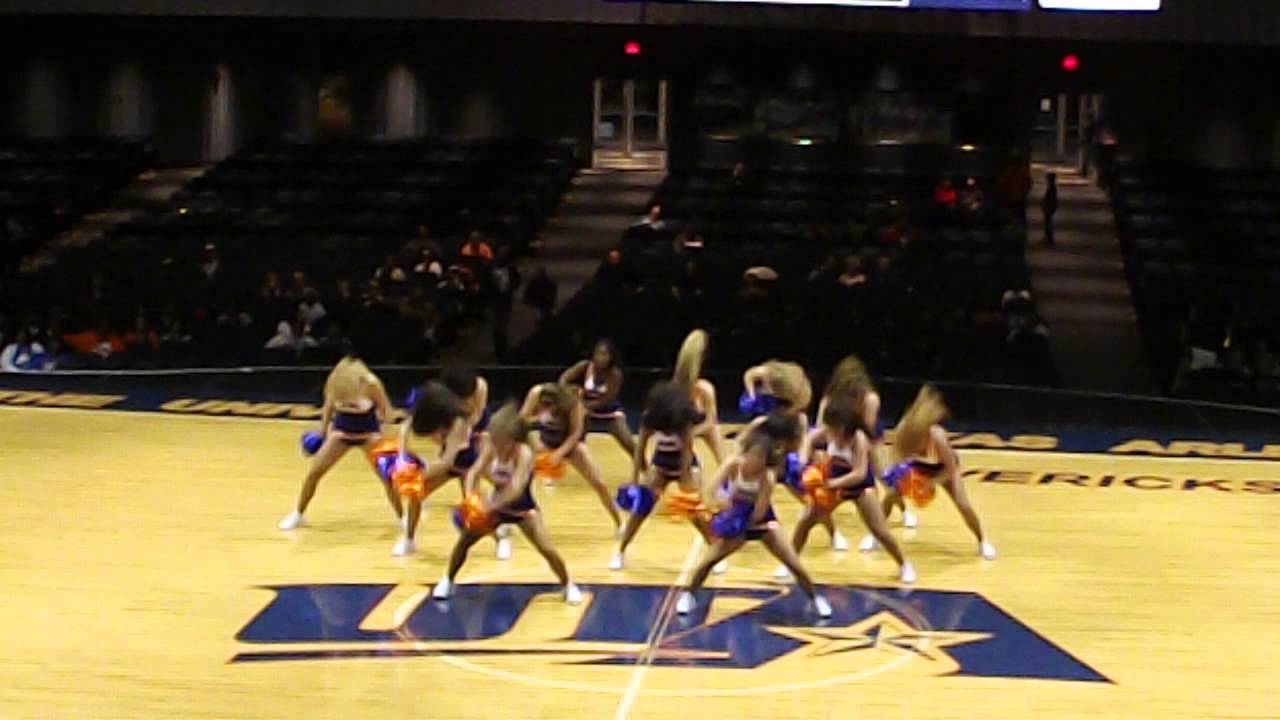 UTA Dance Team 2012 "Boomerang" - YouTube