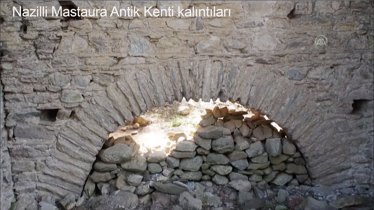 Mastaura Antik Kenti'nde arena keşfedildi - YouTube