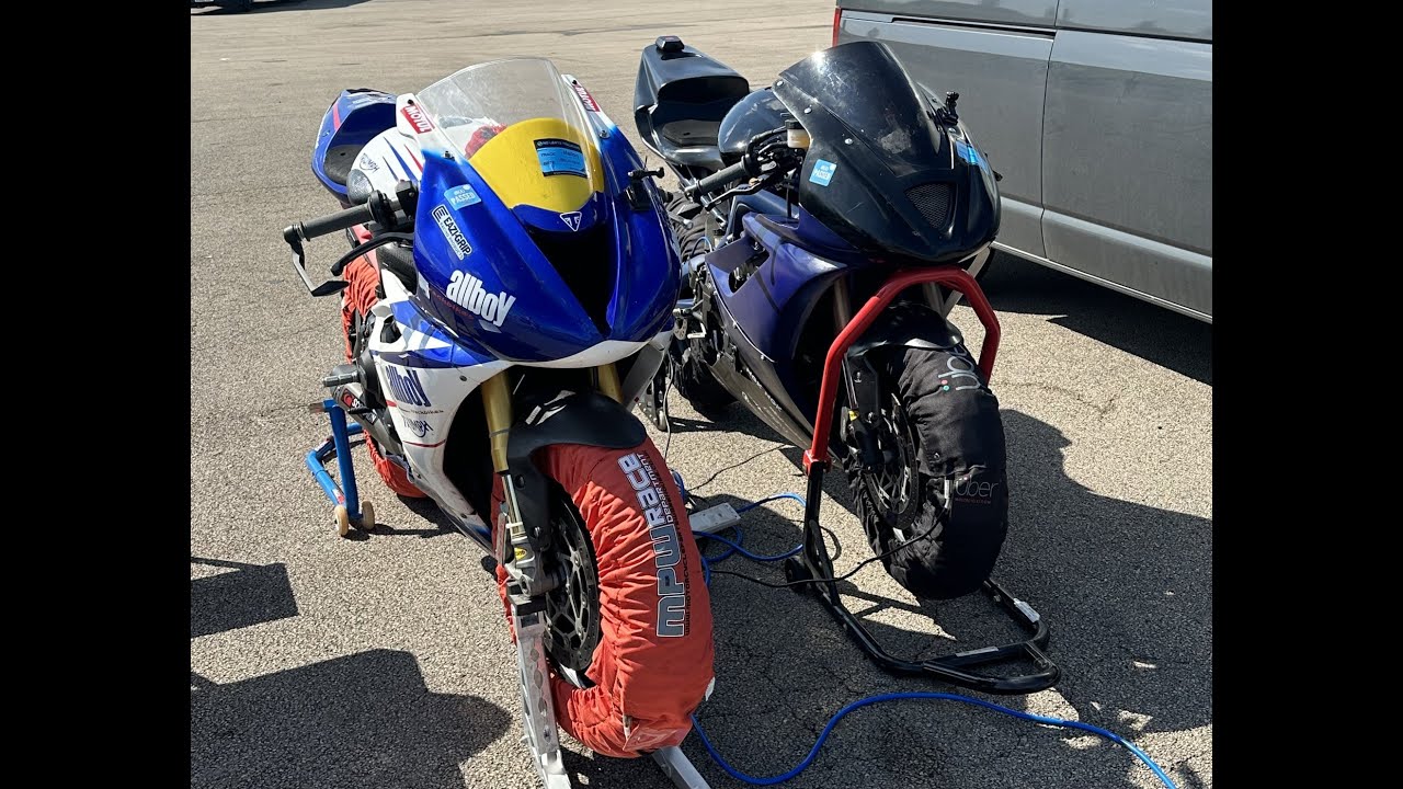Mallory Park Circuit Track Day Lap - YouTube