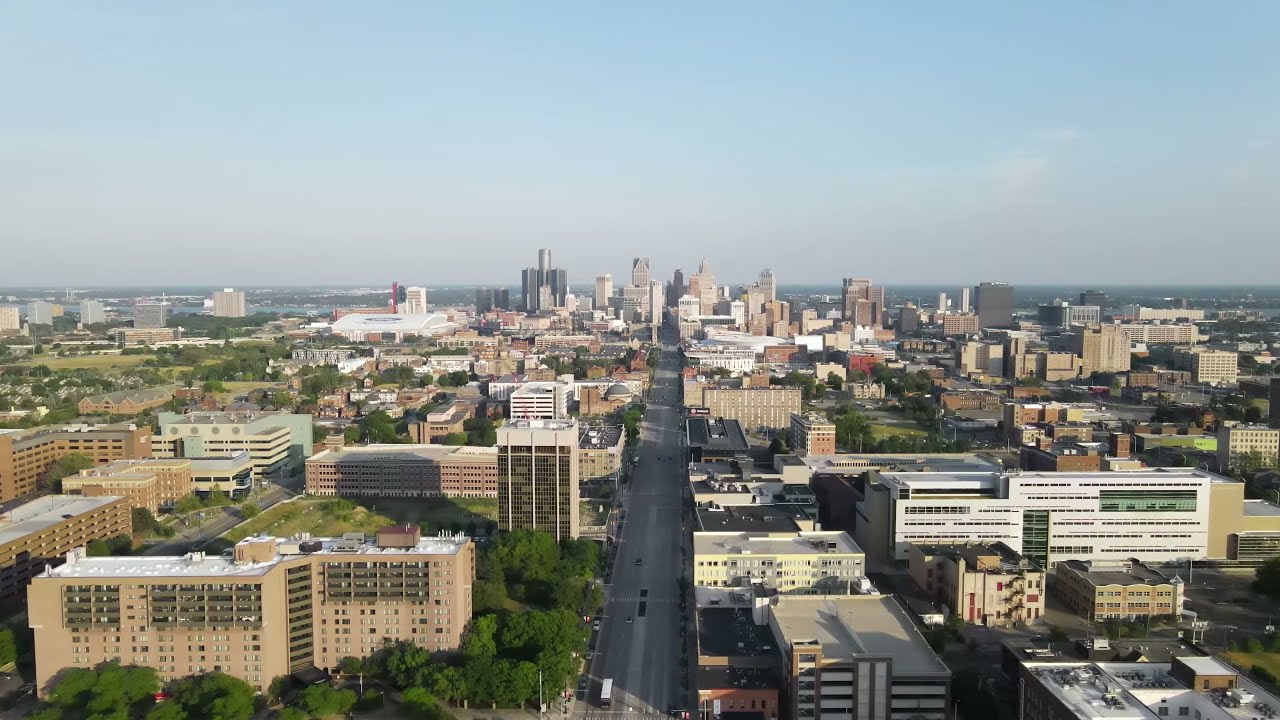Detroit Views In 4K - YouTube