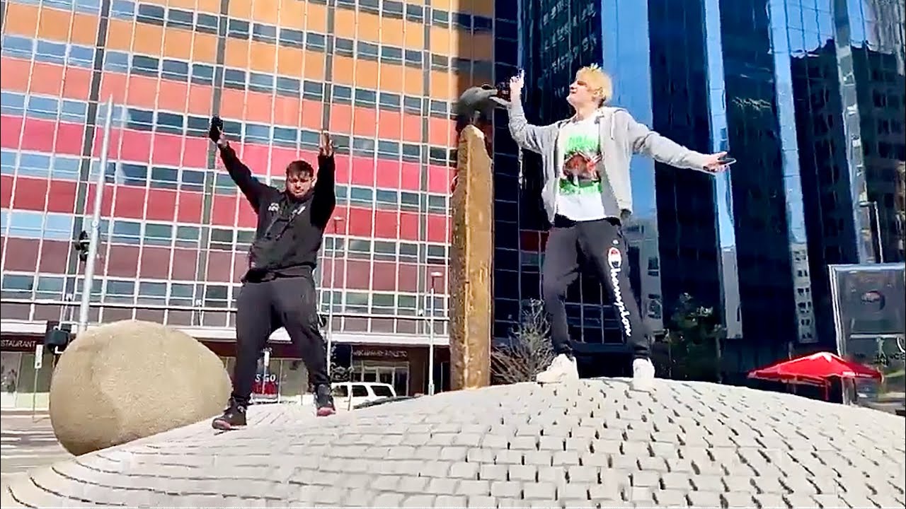 Noah Boswell Takes Over Downtown OKC!! | DAY: 1 (FULL IRL STREAM) - YouTube