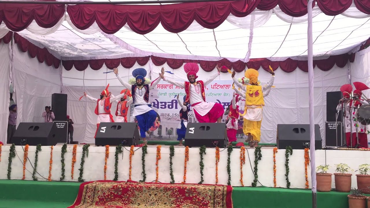 Khalsa College Patiala Zone Bhangra 2015 - YouTube