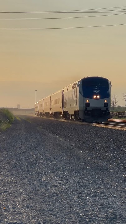 Amtrak 18 rolls by Pine Junction - YouTube