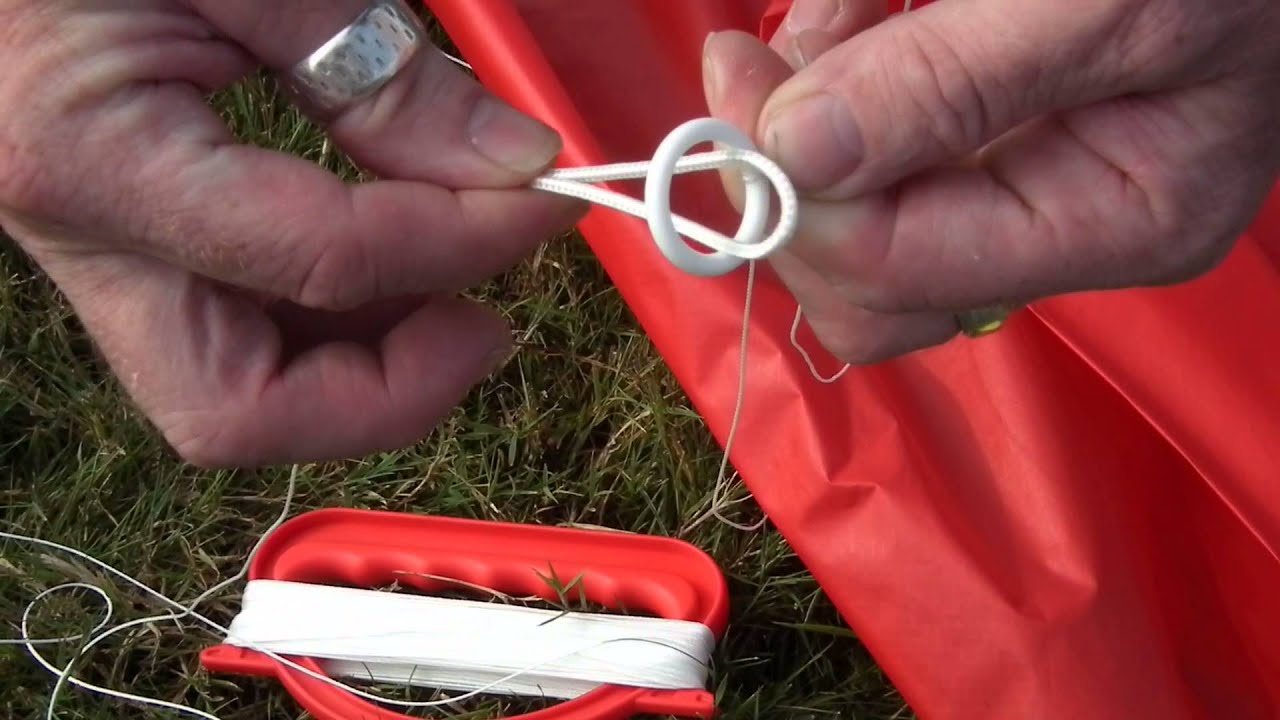 Loop Handle Lines on to kite - YouTube