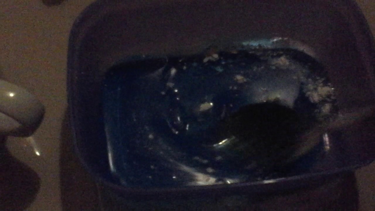 How to make blue slime - YouTube