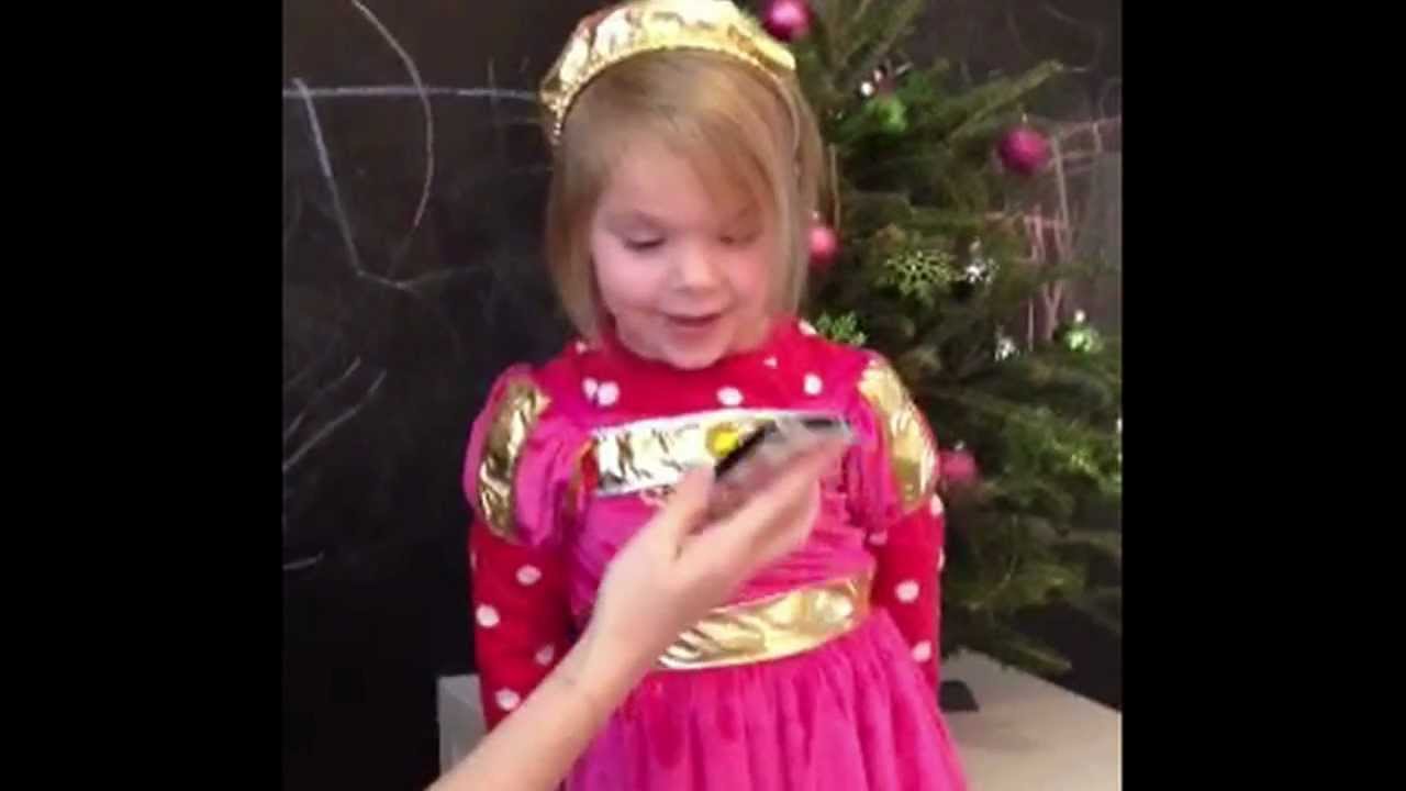 Kids Get Pranked by SiriClaus - YouTube