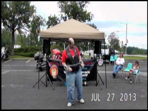Jim Basnett Chain Break With Shackles | West Virginia Strongman | Mt ...
