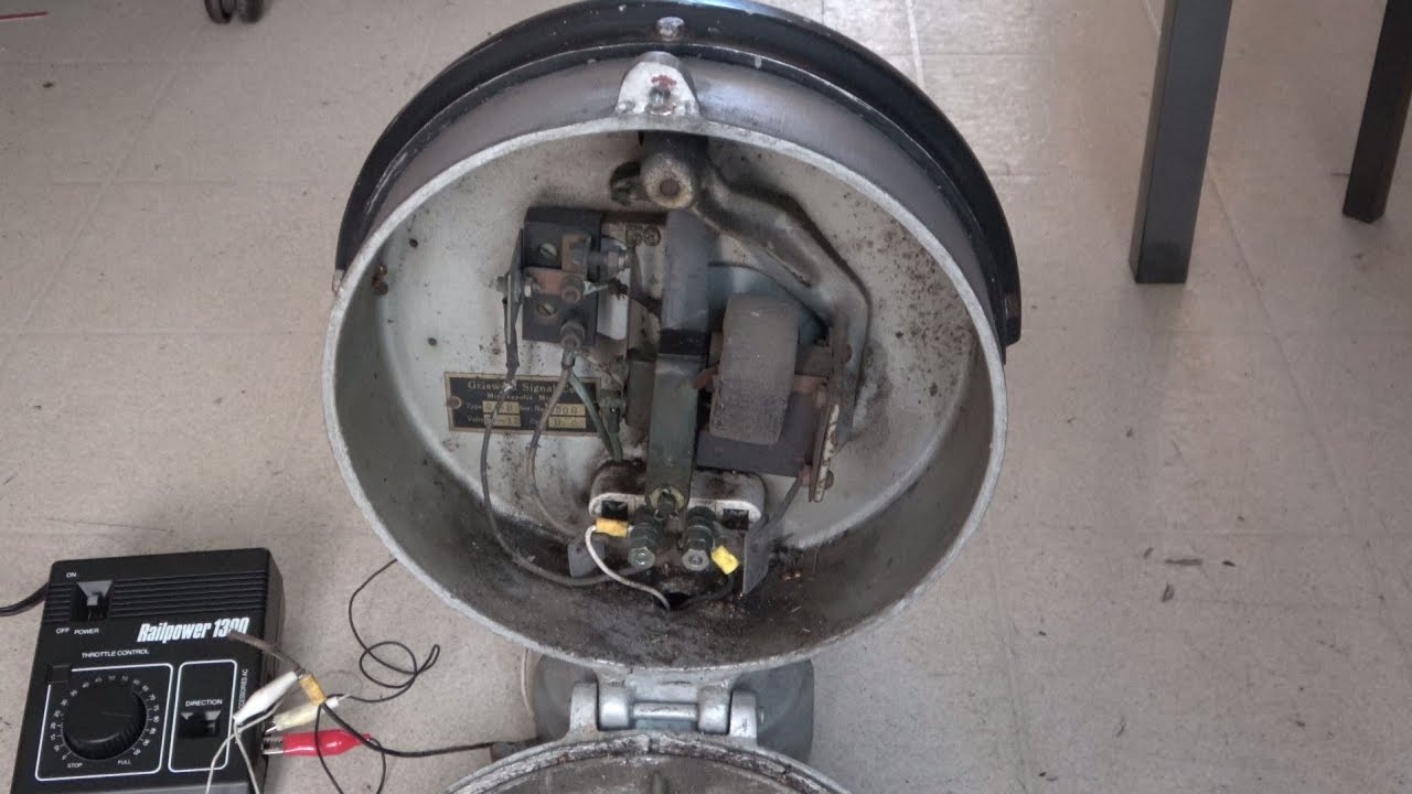 Inside Of My Working Griswold Mechanical Bell - YouTube
