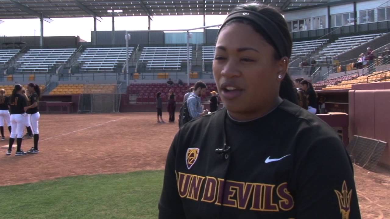 WCSN interviews ASU Softball catcher Amber Freeman - YouTube