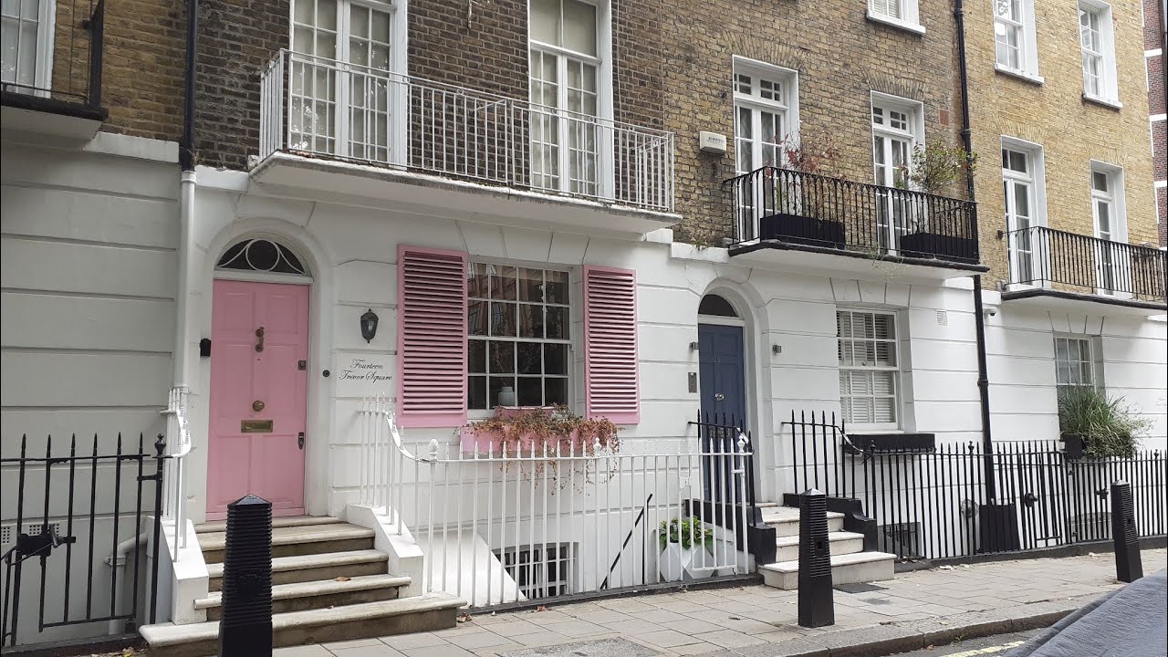 Trevor Square Kensington Traditional Homes of London - YouTube