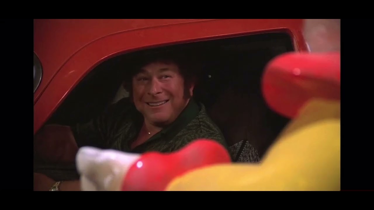 That 70’s Show: Bob vs. Fatso the Clown (Fez) (2005) - YouTube