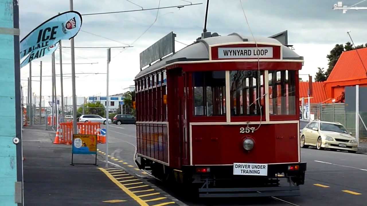 Return of Trams to Downtown Auckland (1 of 2) - YouTube