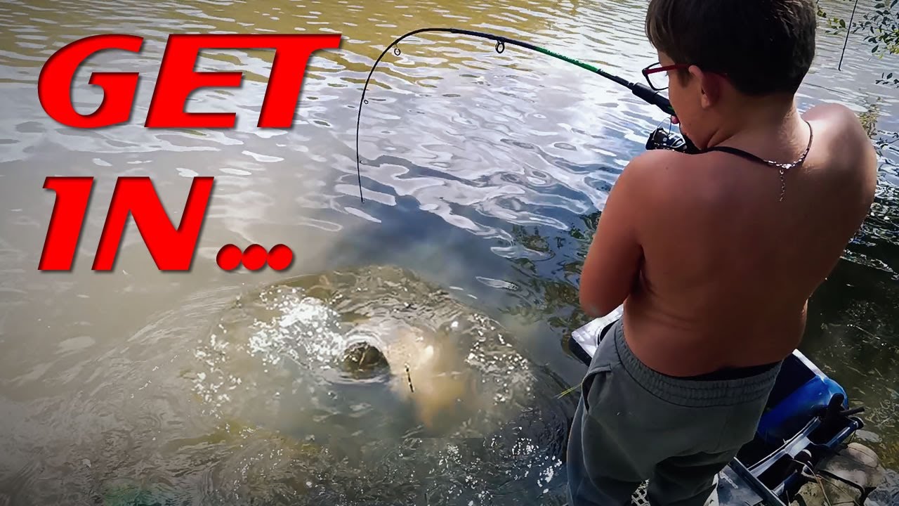 Jayden Catches Carp On Tiny Rod He Found #carpfishing - YouTube