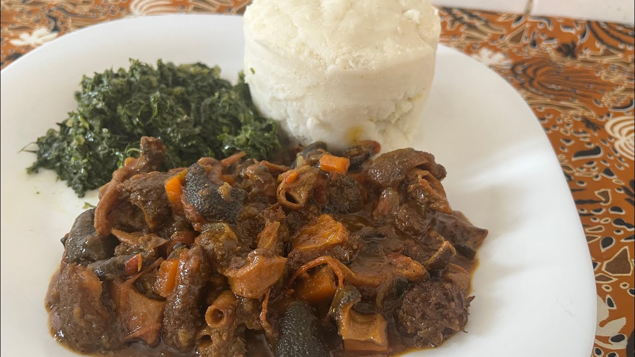 Beef Offals/ Matumbo/Tripes Served With Ugali and Vegetables. - YouTube