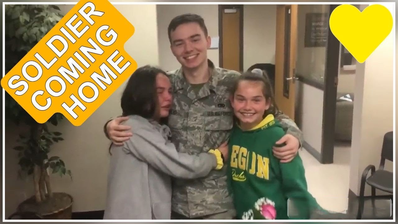 SOLDIER COMING HOME / Military Coming Home Compilation - YouTube