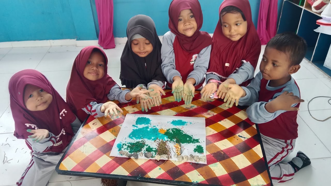 video pembelajaran sains 4C Anak PAUD - YouTube