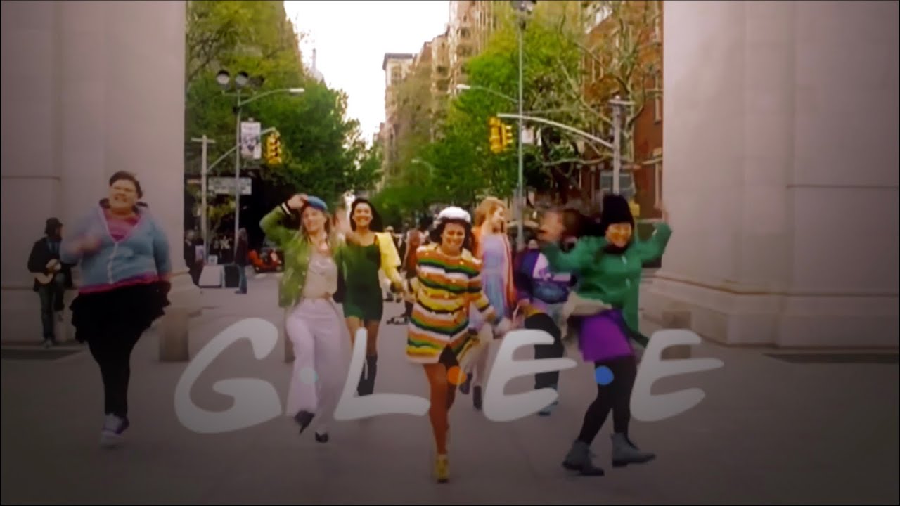If glee were a friends intro PART TWO - YouTube