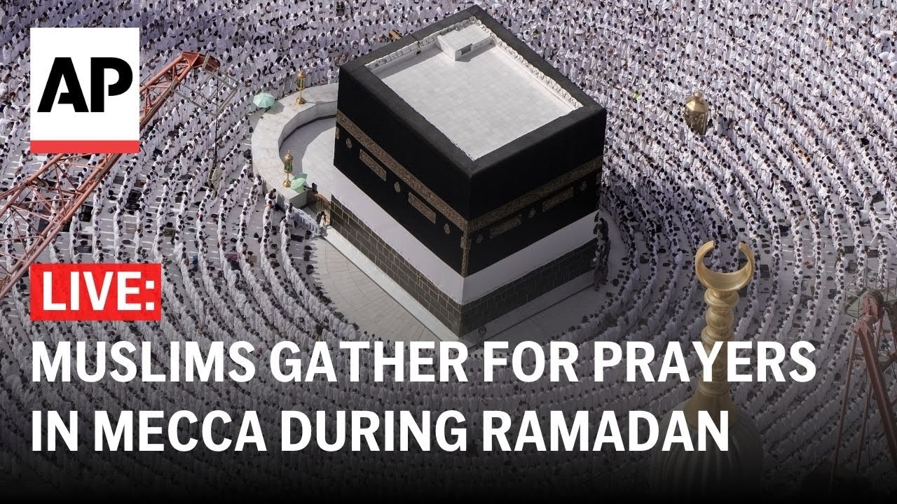 LIVE: Muslims gather for prayers in Mecca during Ramadan - YouTube