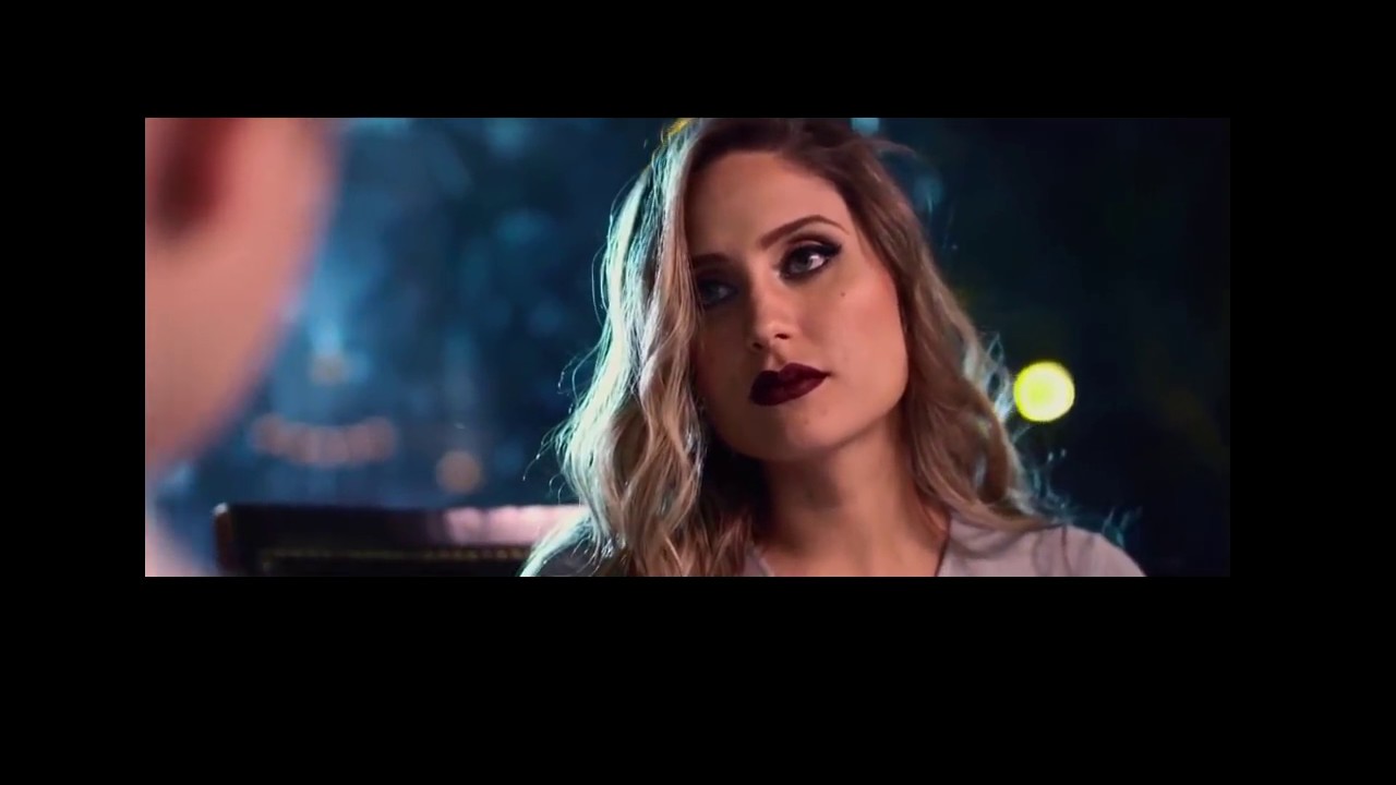 Alfredito Olivas-En Definitiva VIDEO OFICIAL CON LETRA - YouTube