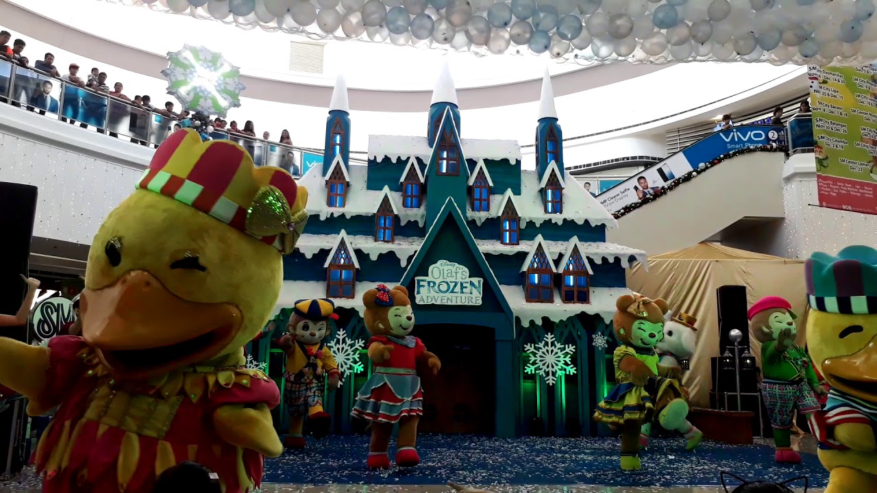 SM_Christmas Parade - YouTube