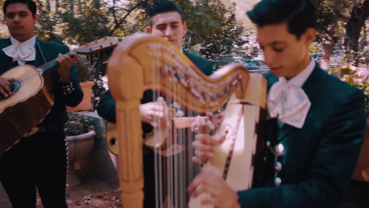 Mariachi Sol Azteca (Tucson) Medley - YouTube