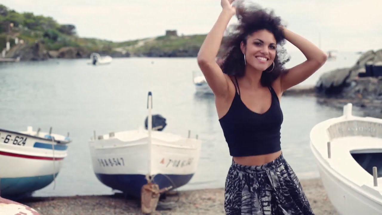 Caleidescope feat. Julie Townsend - Summer Dreaming [Official Video ...