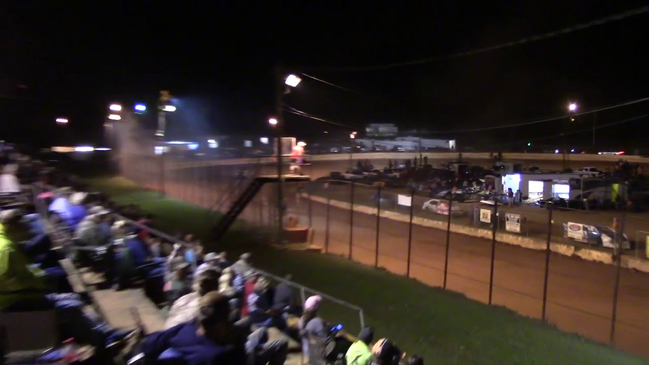 Hartwell Speedway Stock Eight Cylinders Heat Races 10/14/17 - YouTube