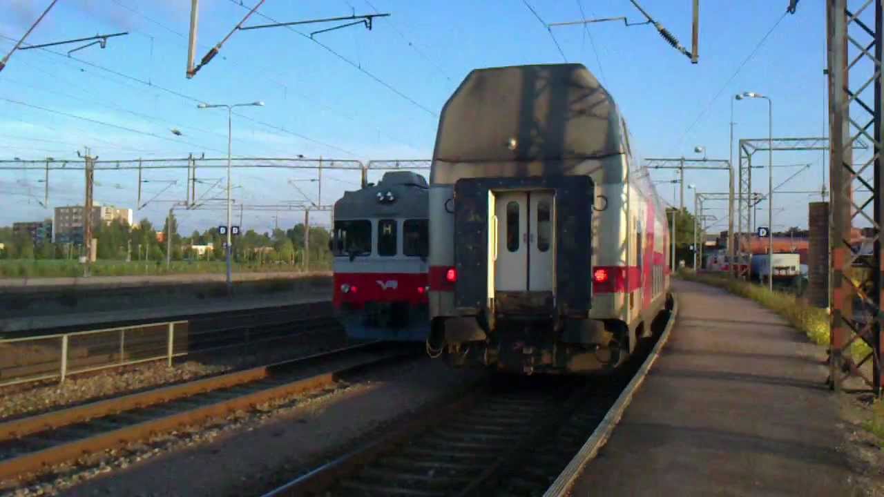 Sr2 arriving to Riihimäki, Finland - Tåg / Train / Juna - YouTube