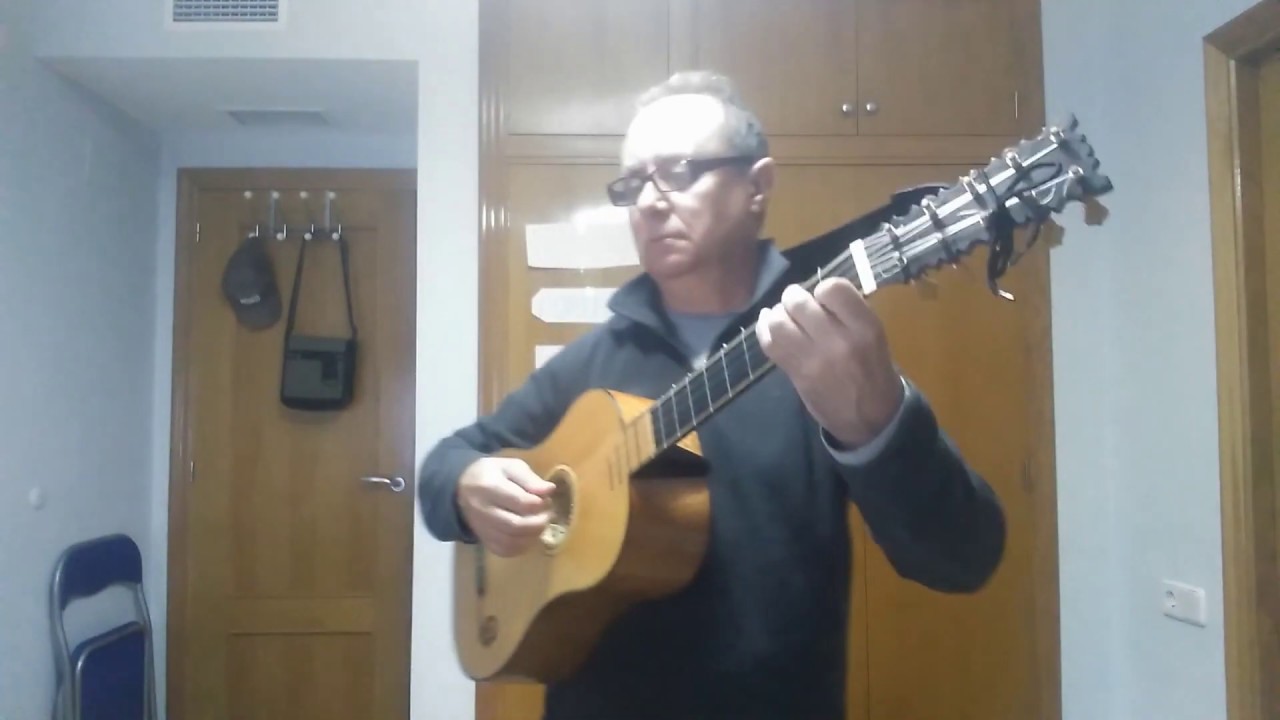 Chiacona - Francesco Corbetta (1648) - YouTube