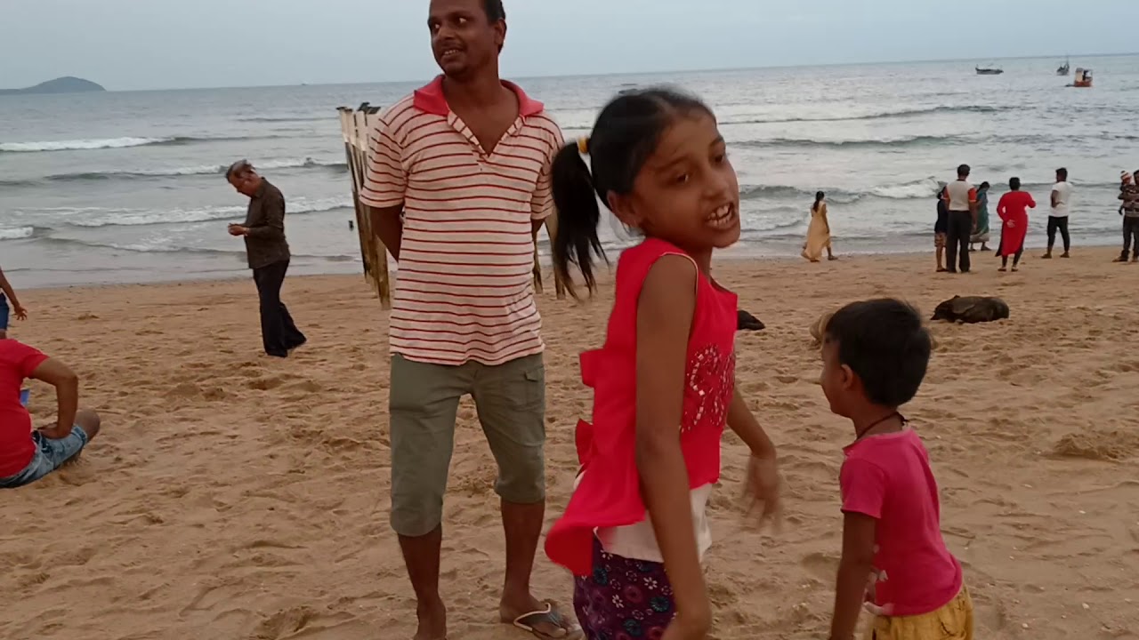 Goa Baina Beach - YouTube