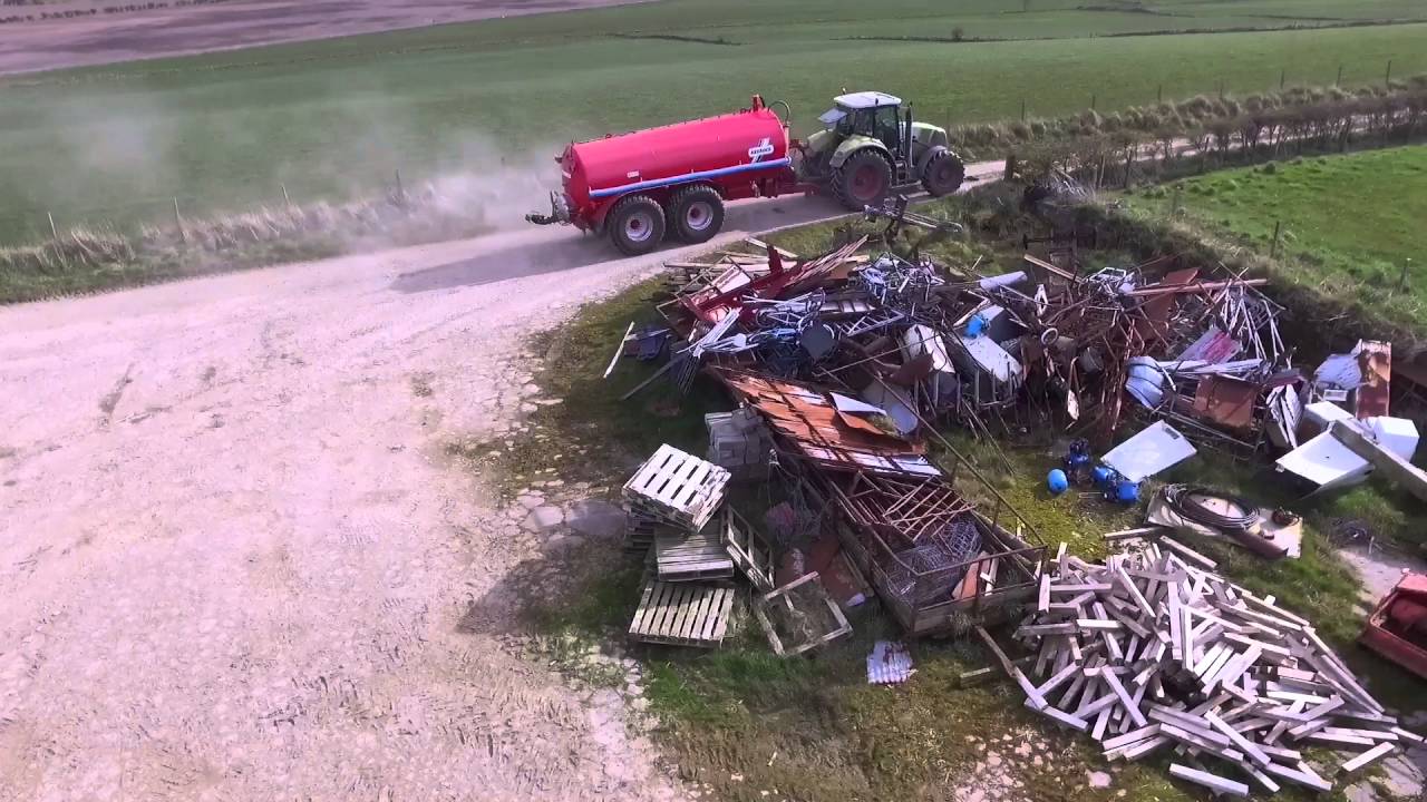 Claas axion 820 and redrock 4000 gallon slurry tanker - YouTube